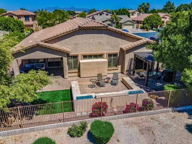 1233 E Kramer Cir, Mesa, AZ 85203