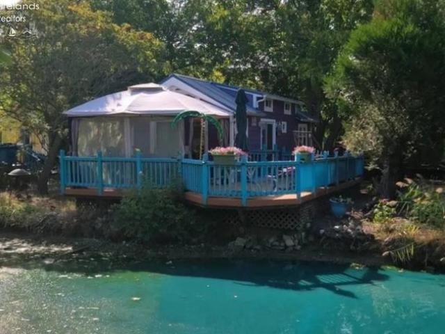 1233 Fox Rd Unit 16, Middle Bass Island, OH 43446
