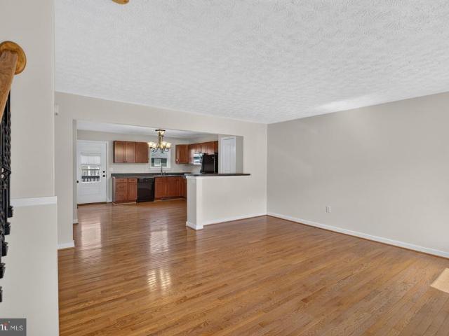1233 Frost Place