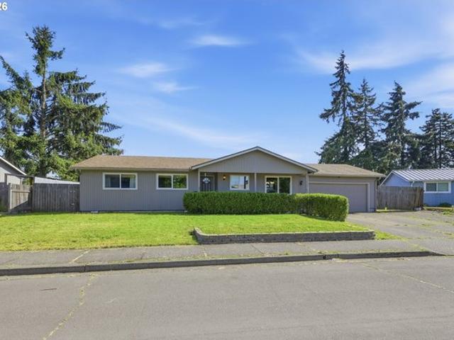 1233 Kenray Loop, Springfield, OR 97477