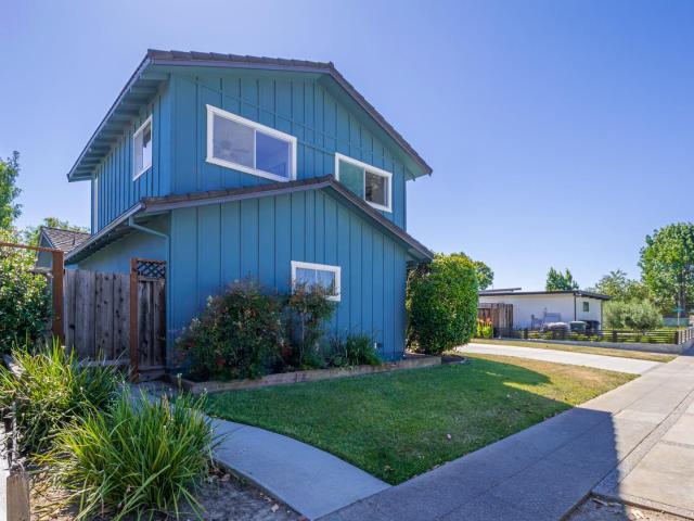 1233 Lime Drive