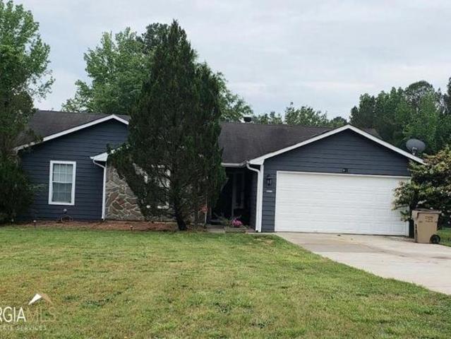 1233 Shady Brook Ct, Hampton, GA 30228
