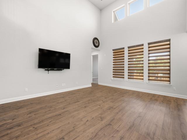 1233 Texas Ash Ln, Georgetown, TX 78628 | MLS #1028 | Compass