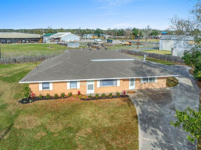 1233 Texas St, Sulphur, LA 70663 | MLS #SWL25102 | Compass