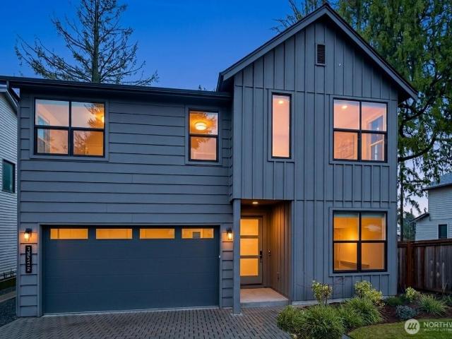 1233 th Avenue NE