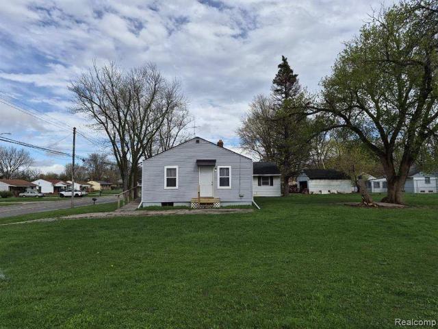1233 W Coldwater Road