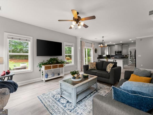 1233 White Columns Drive