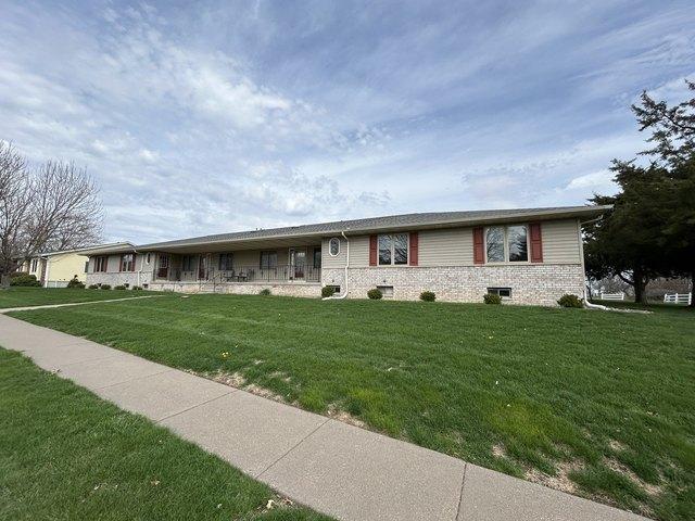 1233 47th Avenue Ct Unit 16, East Moline, IL 61244