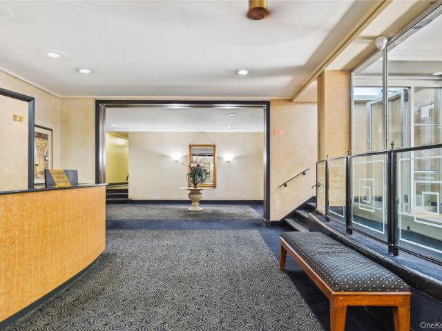 123 3 nd Road, Unit 4D | Compass