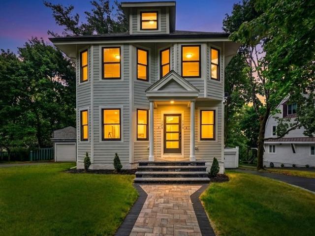 123 125 Mount Vernon St Unit 2, Newton, MA 02465