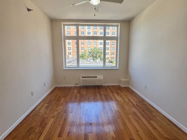 123 43rd St Unit 4, Union City, US, NJ