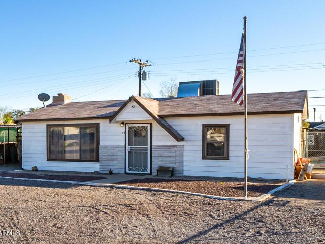 123 6th Ave E, Buckeye, AZ 85326 | MLS #7001 | Compass