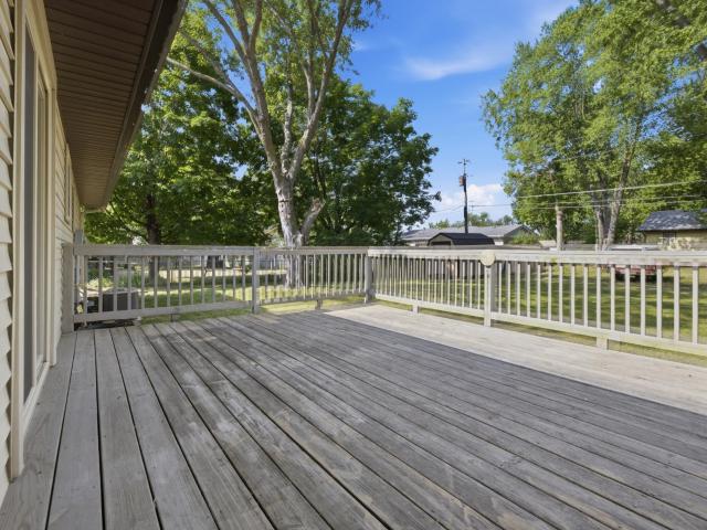 123 8th Avenue SE