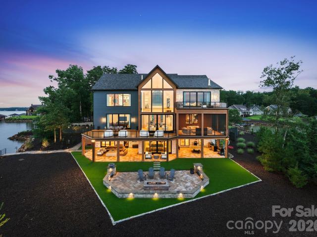123 Cove Point