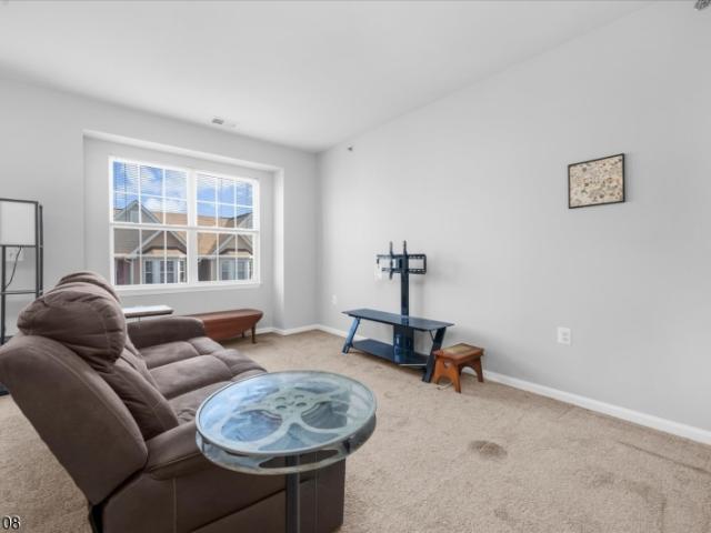 123 Conover Ter