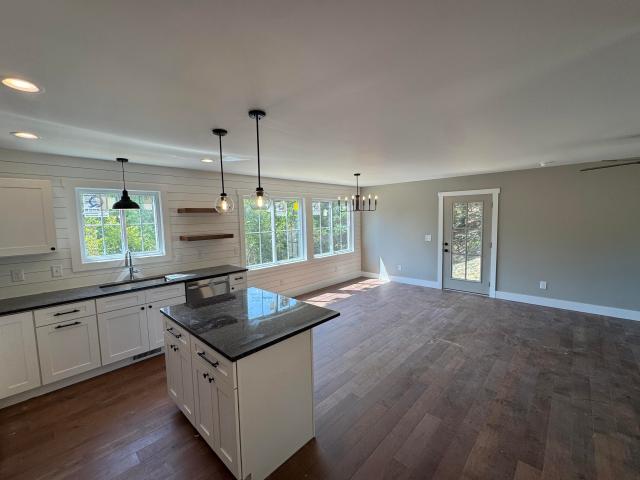 123 Cherokee Ridge Drive