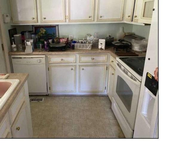 123 China Dr