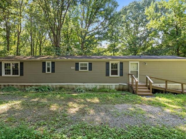 123 and 135 3rd Ct, Reidsville, NC 27320