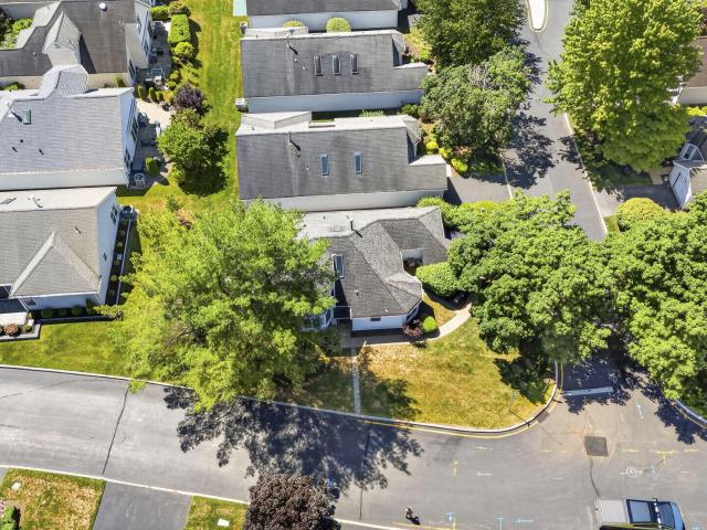 123 Almond Road
