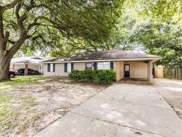 123 August Dr, Lafayette, LA 70506