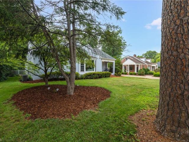 123 Beverly Place