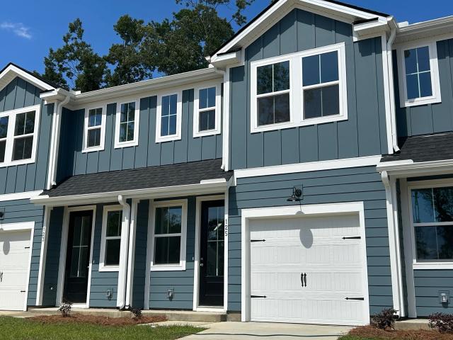 123 Berry Shoals Drive