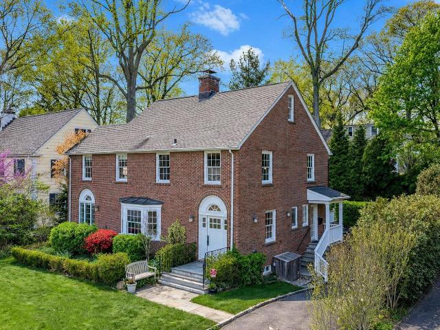 123 Brite Ave, Scarsdale, NY 10583 | MLS #991733 | Compass