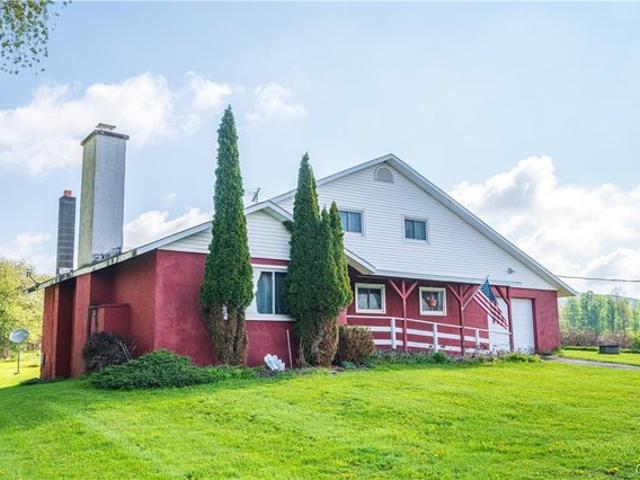 123 Bull Rd, Utica, NY 13502