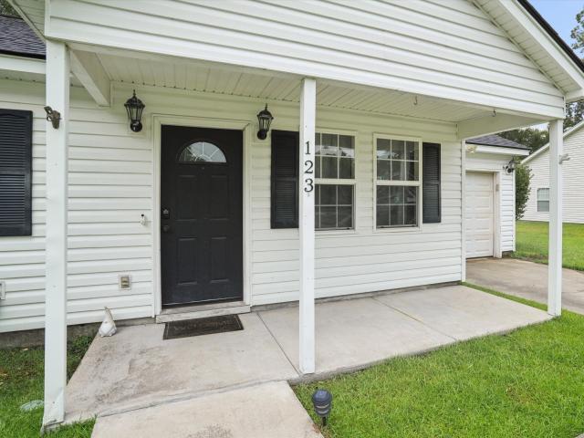 123 Giles Drive