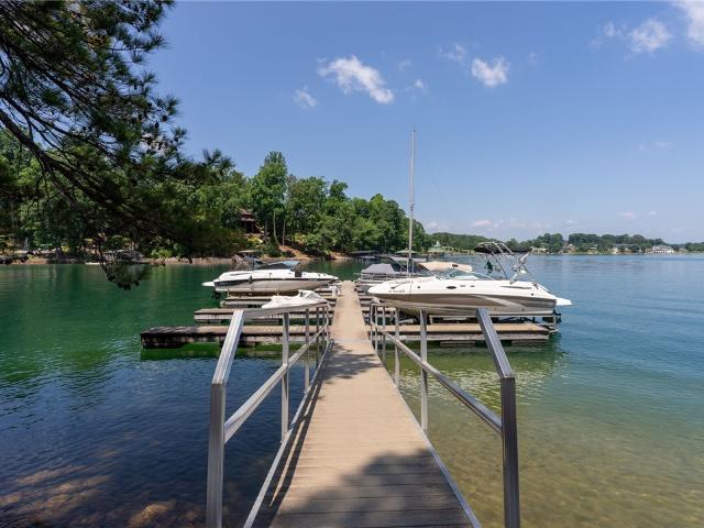123 Grand Summit Drive