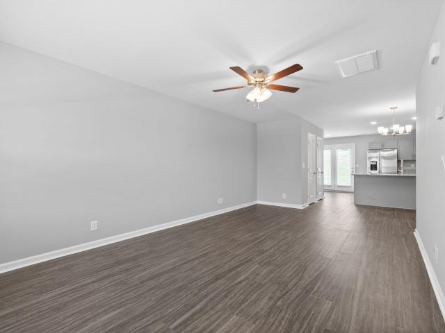 123 Davis Ridge Ln