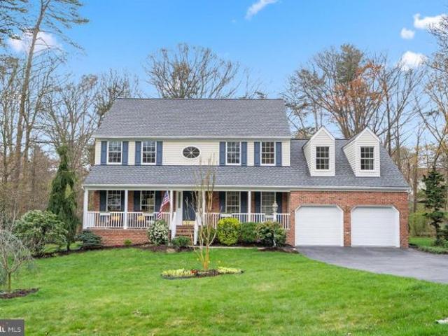 123 Dales Way Dr, Pasadena, MD 21122