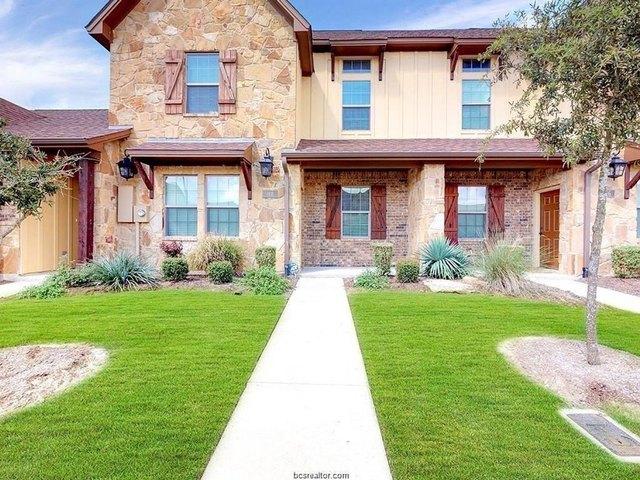 123 Deacon Dr W, College Station, TX 77845