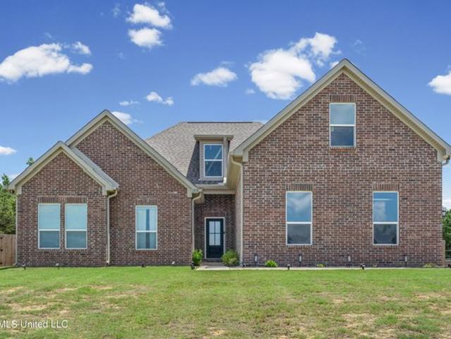 123 Deerfield Trce, Coldwater, MS 38618
