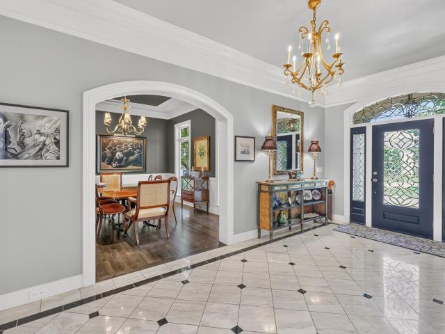 123 Dunham Springs Ln