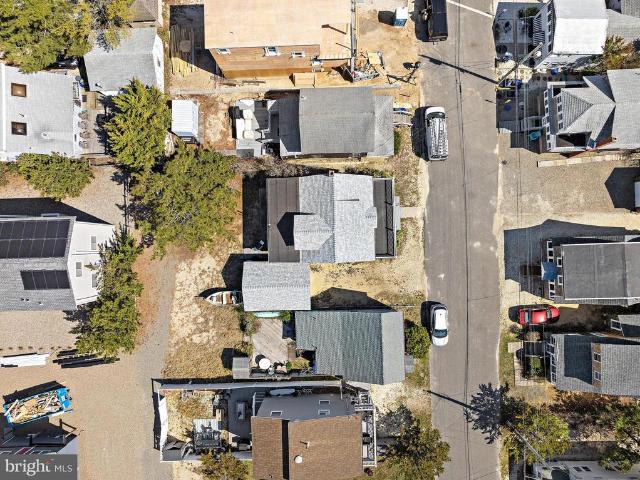 123 E 27Th Street