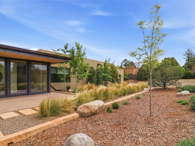123 E Lupita Road