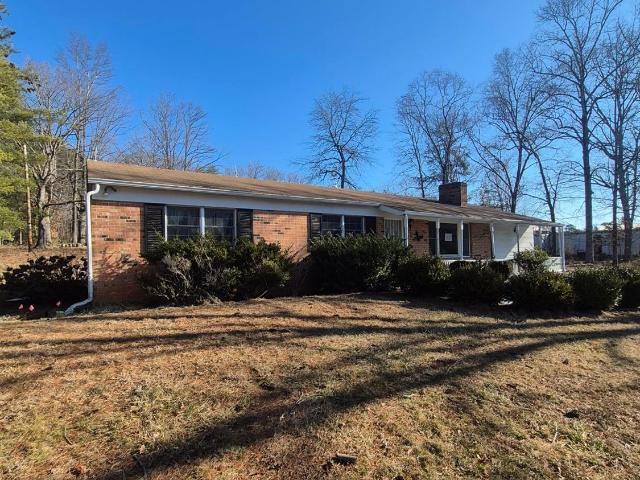 123 Elmwood Ln, Rustburg, VA 24588 | MLS #364376