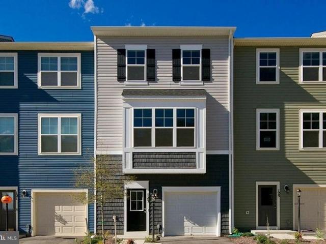 123 Fading Star Ct, Stephenson, VA 22656