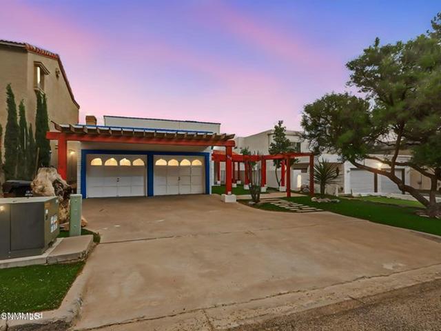 123 Feather Moon Dr, Santa Teresa, NM 88008