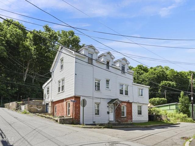123 Francis St, North Adams, MA 01247