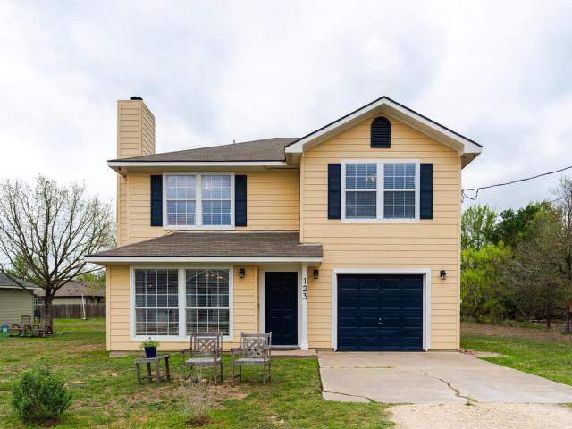 123 Kawainui Ln