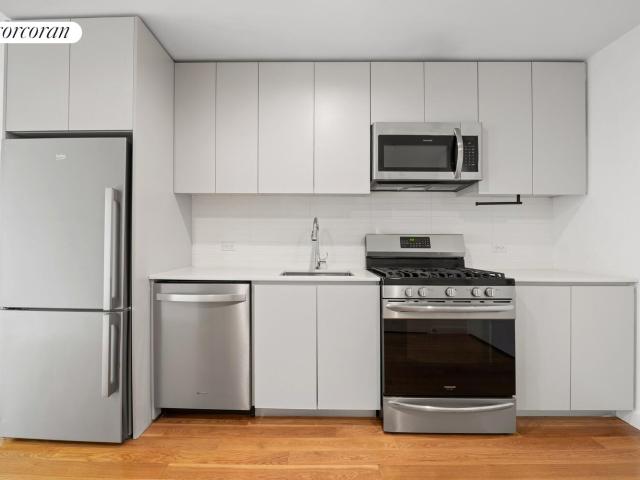 123 HOPE Street 6G