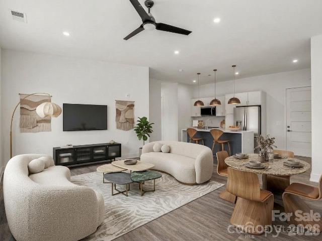 123 Haywood St, Unit 305, Asheville, NC 28801 | MLS #4361 | Compass