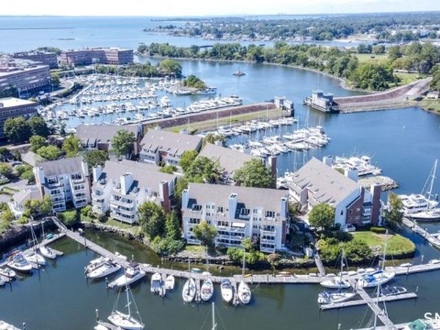 123 Harbor Dr Apt 308, Stamford, CT 06902