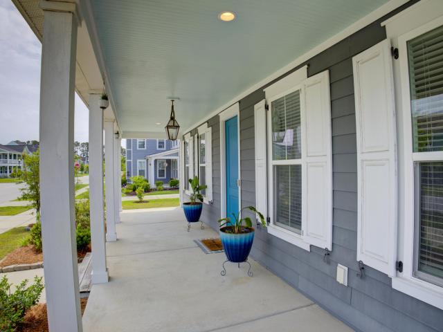 123 Hewitt Street