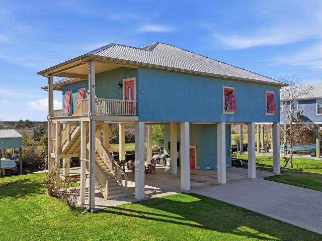123 Helen Dr, Bay St. Louis, MS 39520 | MLS #4138