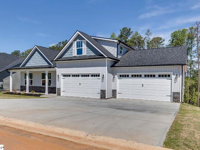 123 Hideaway Lane