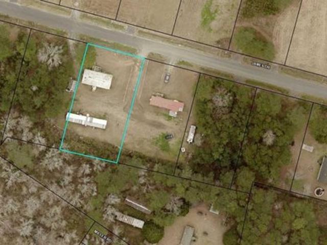 123 James Dr, Andrews, SC 29510