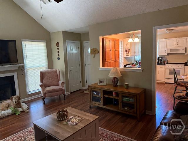 123 Onyx Place